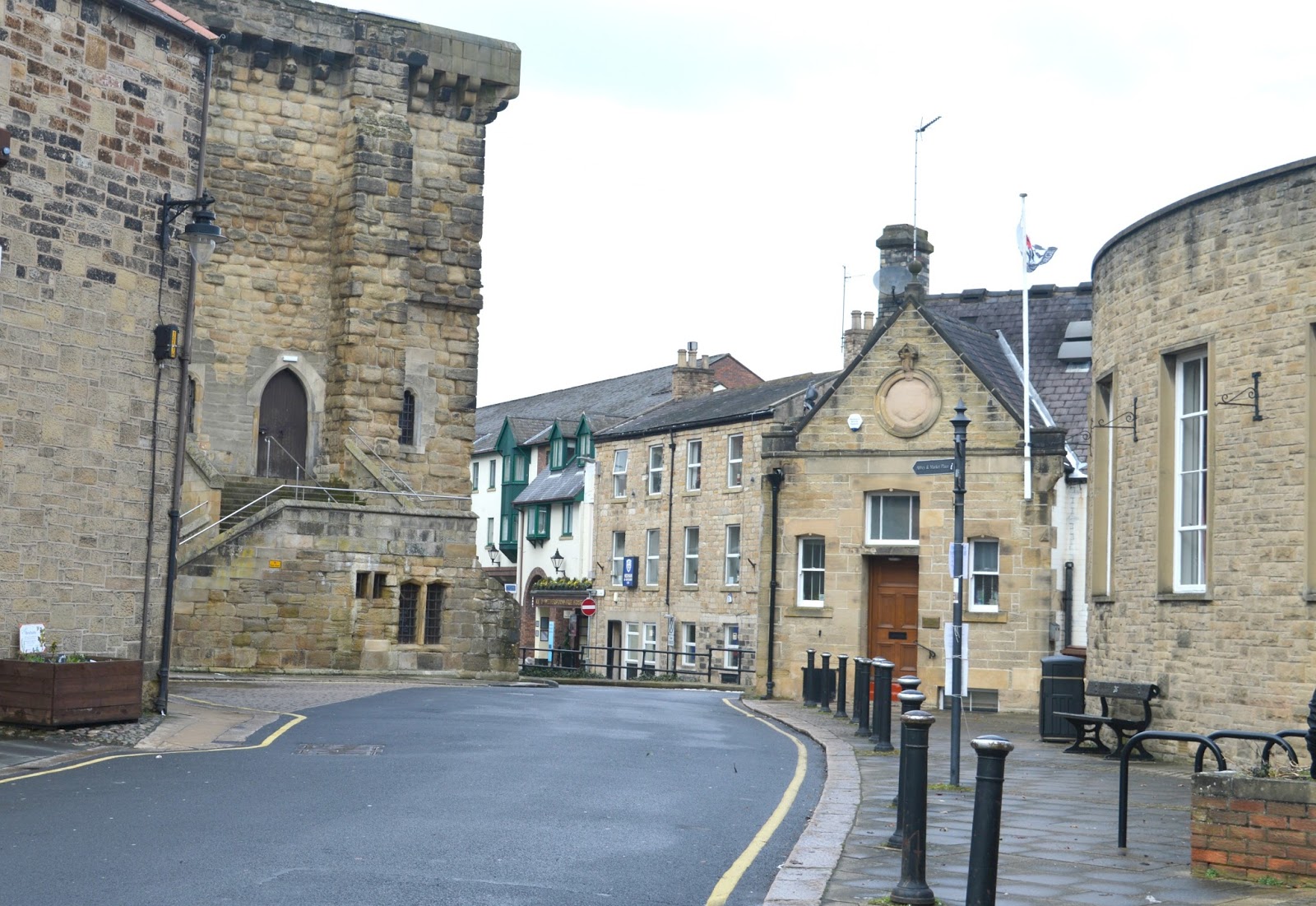 Live-in care in Hexham: Find Costs & Available Carers